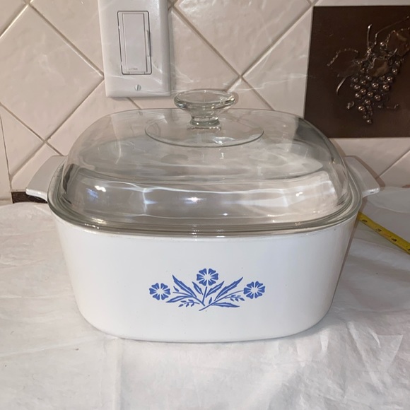 Corningware | Kitchen | Vintage 5 Quart Corning Ware Blue Cornflower Casserole Dish | Poshmark